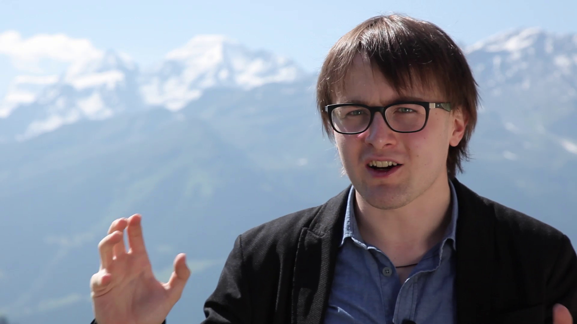 Daniil Trifonov: biography, videos - medici.tv