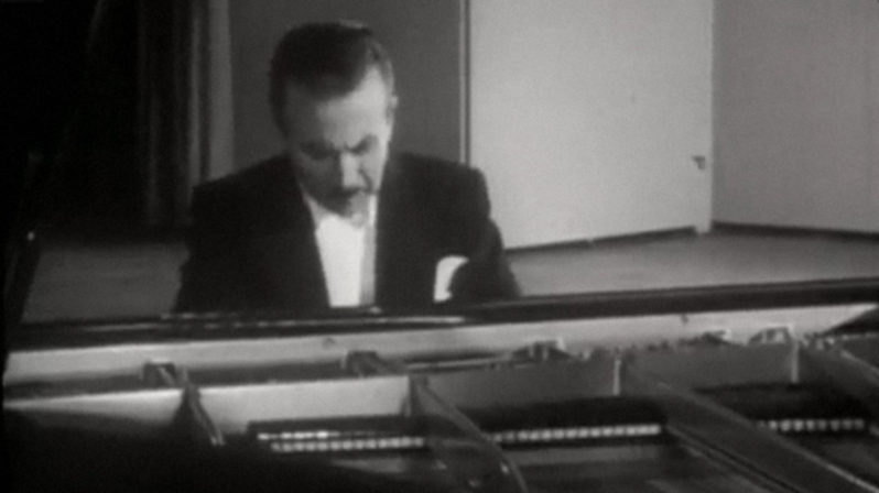 Arthur Rubinstein: biography, videos - medici.tv