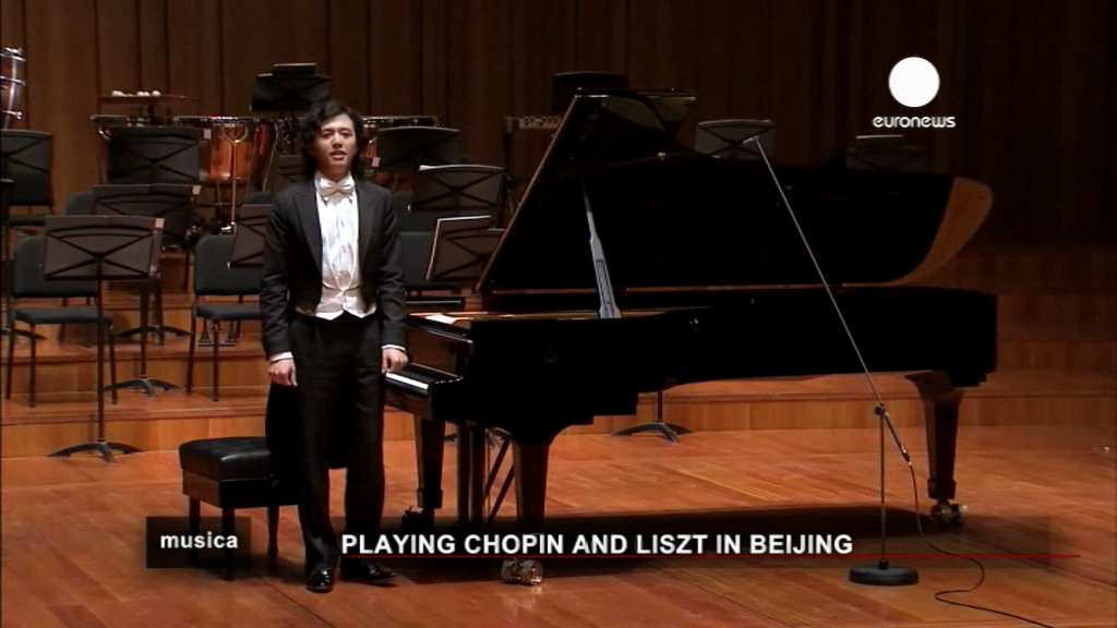 YUNDI: biography, videos - medici.tv